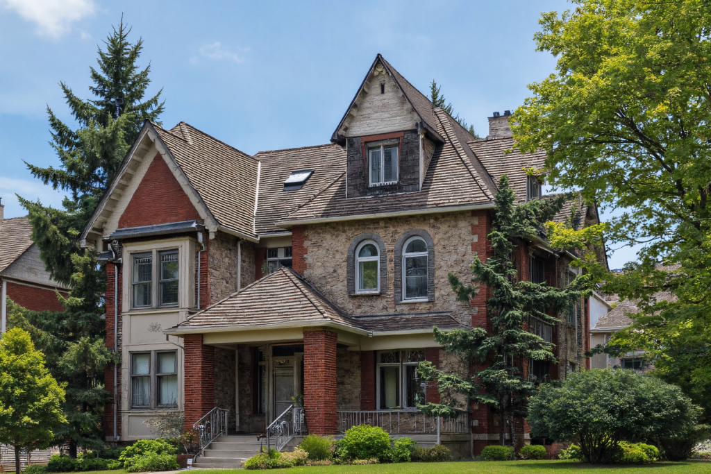 Selecting the Best Fire-Resistant Roofing for Chicago Homes: A 2024 ...